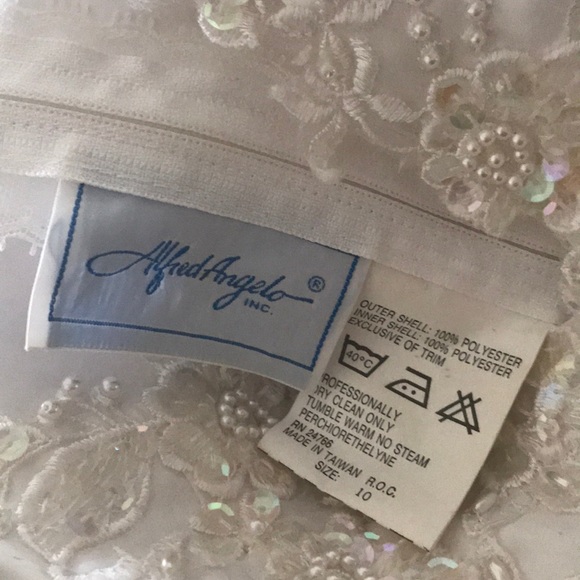 Alfred Angelo | Dresses | Bling Lace Wedding Dress Size | Poshmark